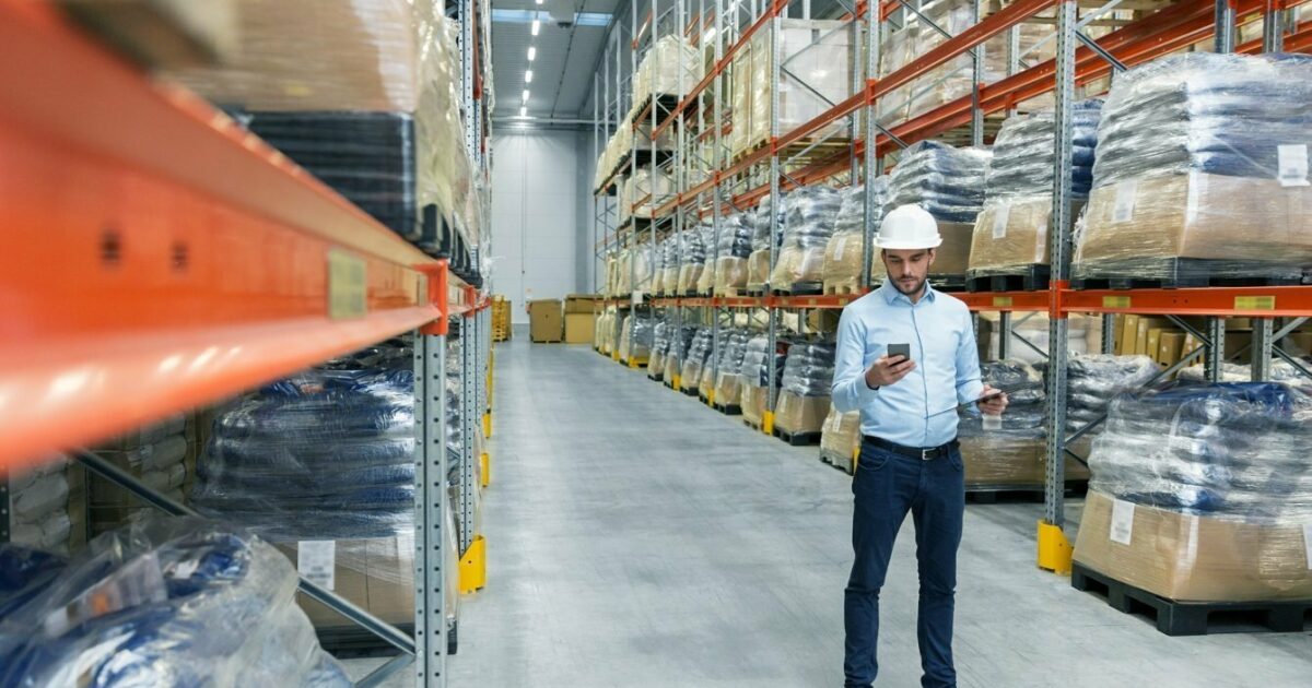 Communication Best Practices on the Factory Floor | Poka